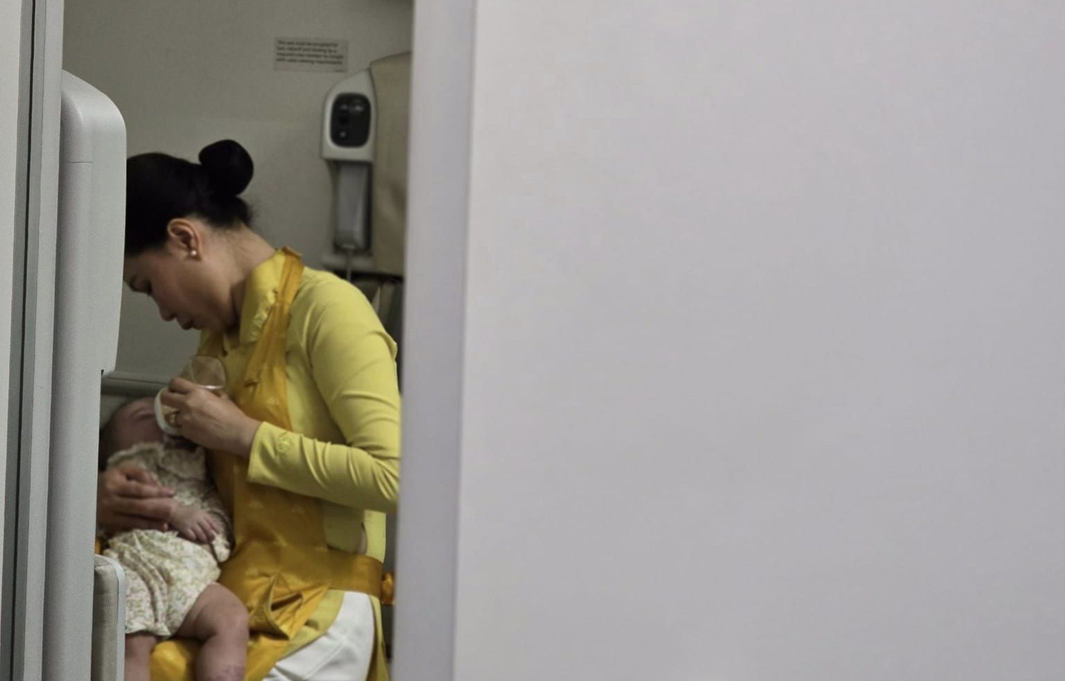 [Vạn dặm nâng niu] Sự dịu dàng trên những chuyến bay – Spirit Vietnam ...