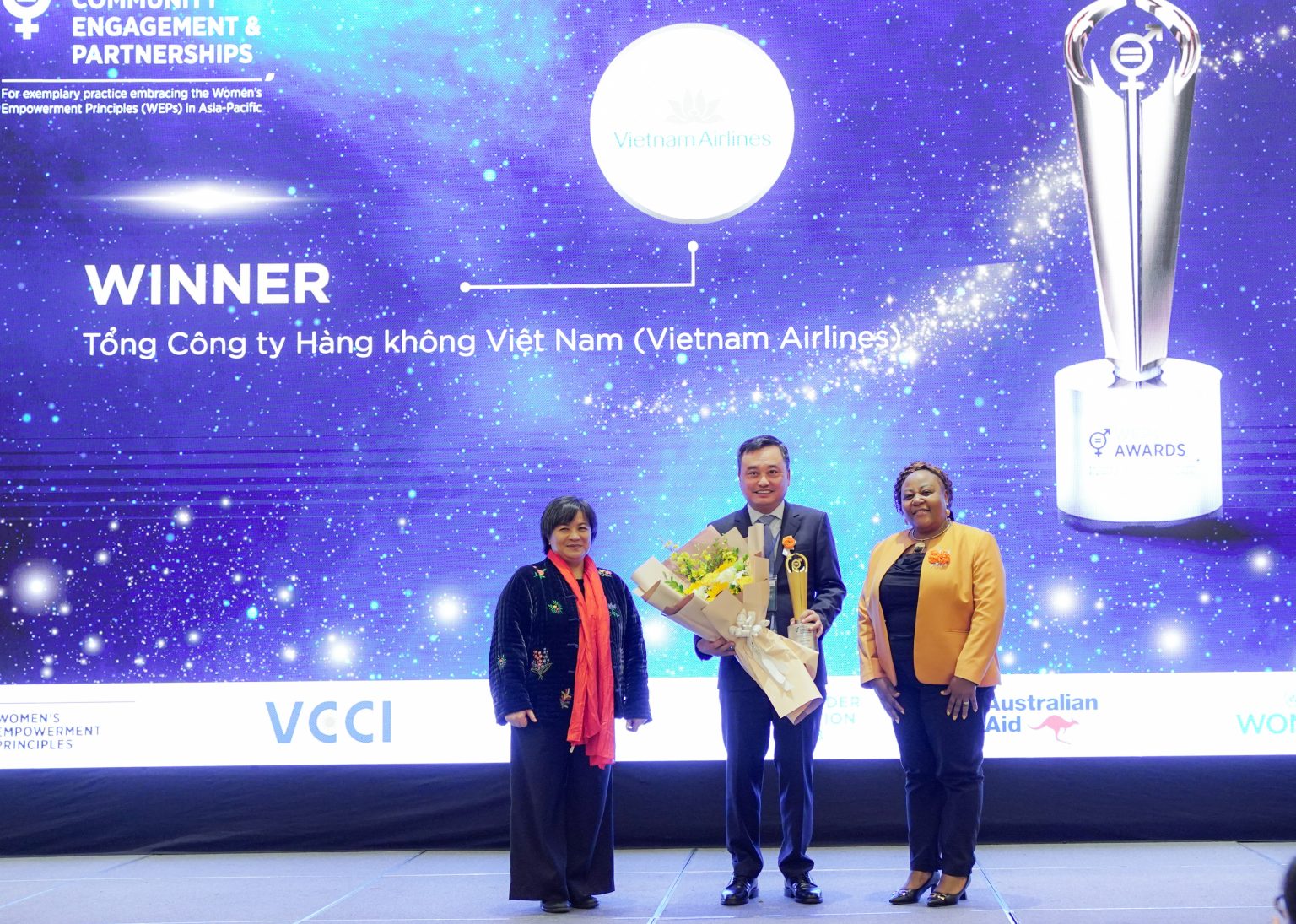 UN Women tôn vinh nỗ lực không ngừng của Vietnam Airlines vì bình đẳng ...